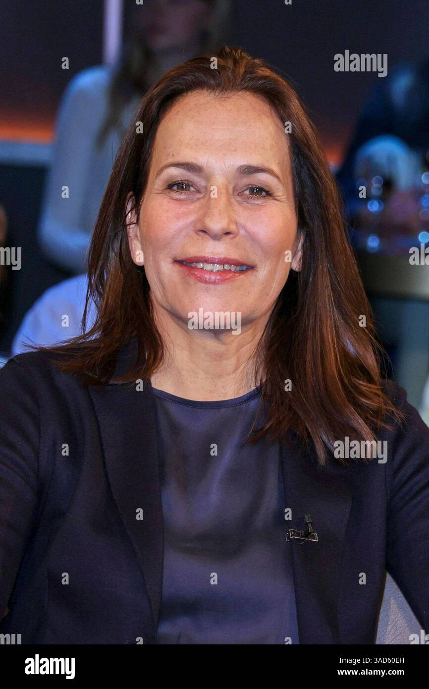 Anne Will deutsche Journalistin und TV Fernsehmoderatorin zu Gast in ...