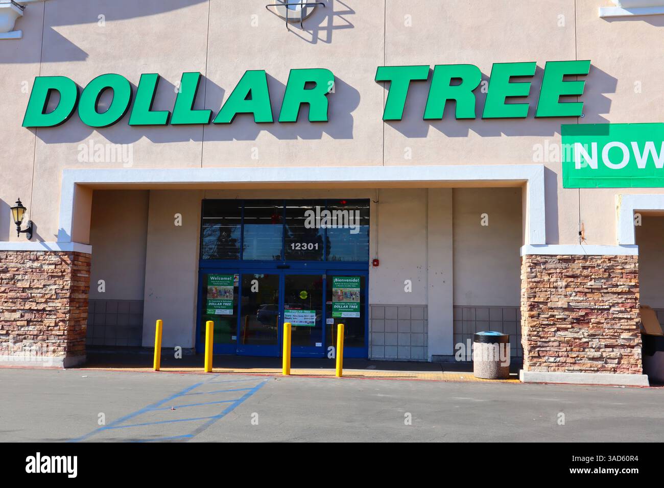 DOLLAR TREE Store, American chain of discount variety stores that sells ...