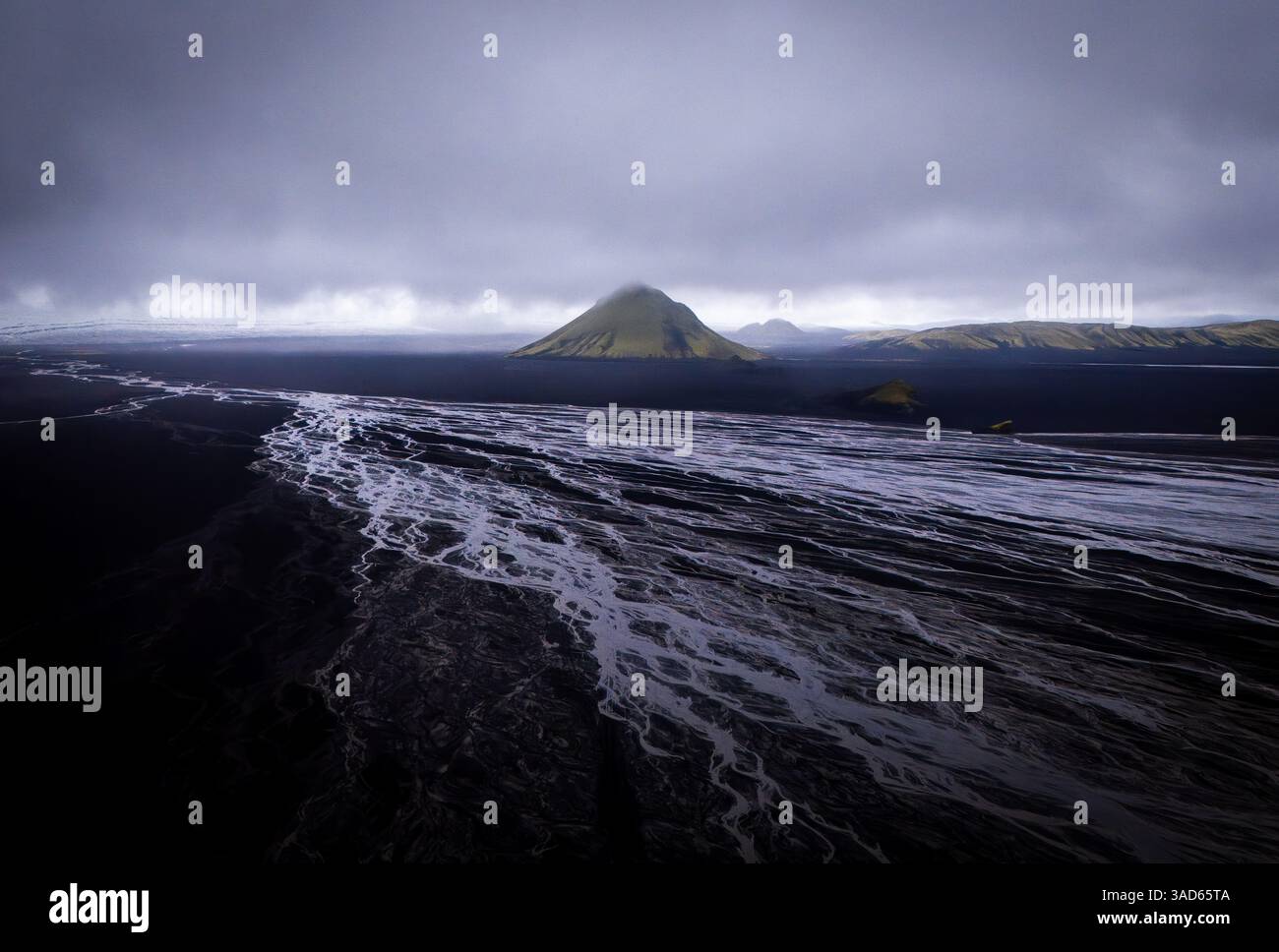 Maelifell volcano hi-res stock photography and images - Alamy