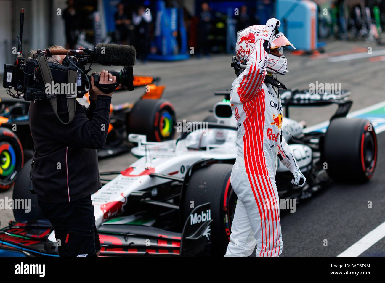 Suzuka, 05 Apr 2025: Max Verstappen (NED) qualifies 1st, Lando Norris ...