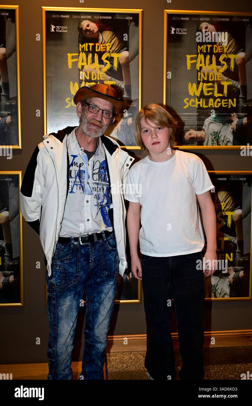 Meinhard Neumann und Camille Moltzen bei der Premiere des Kinofilms Mit ...