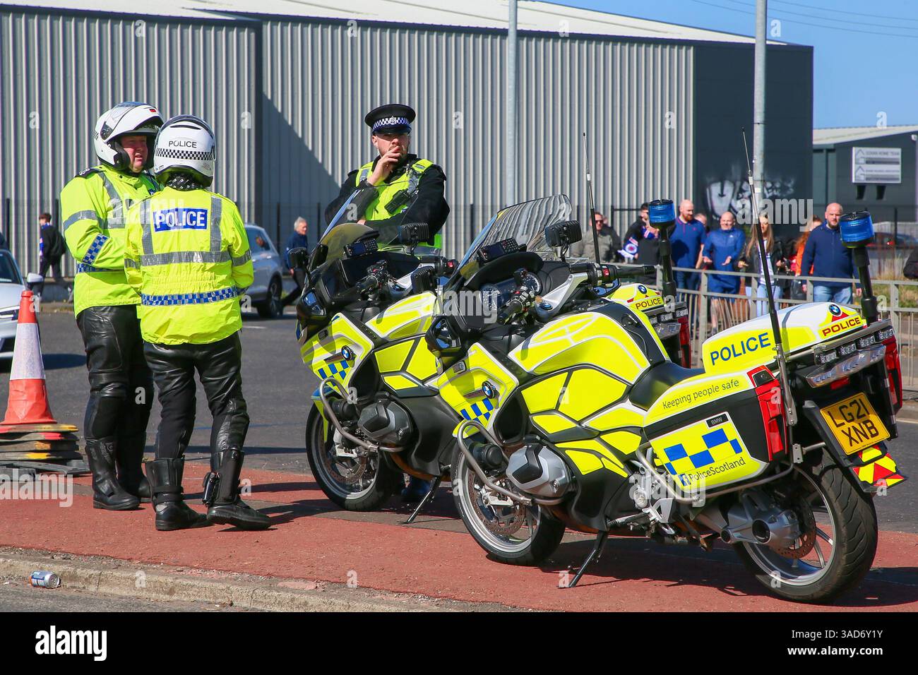 Ibrox traffic hi-res stock photography and images - Alamy