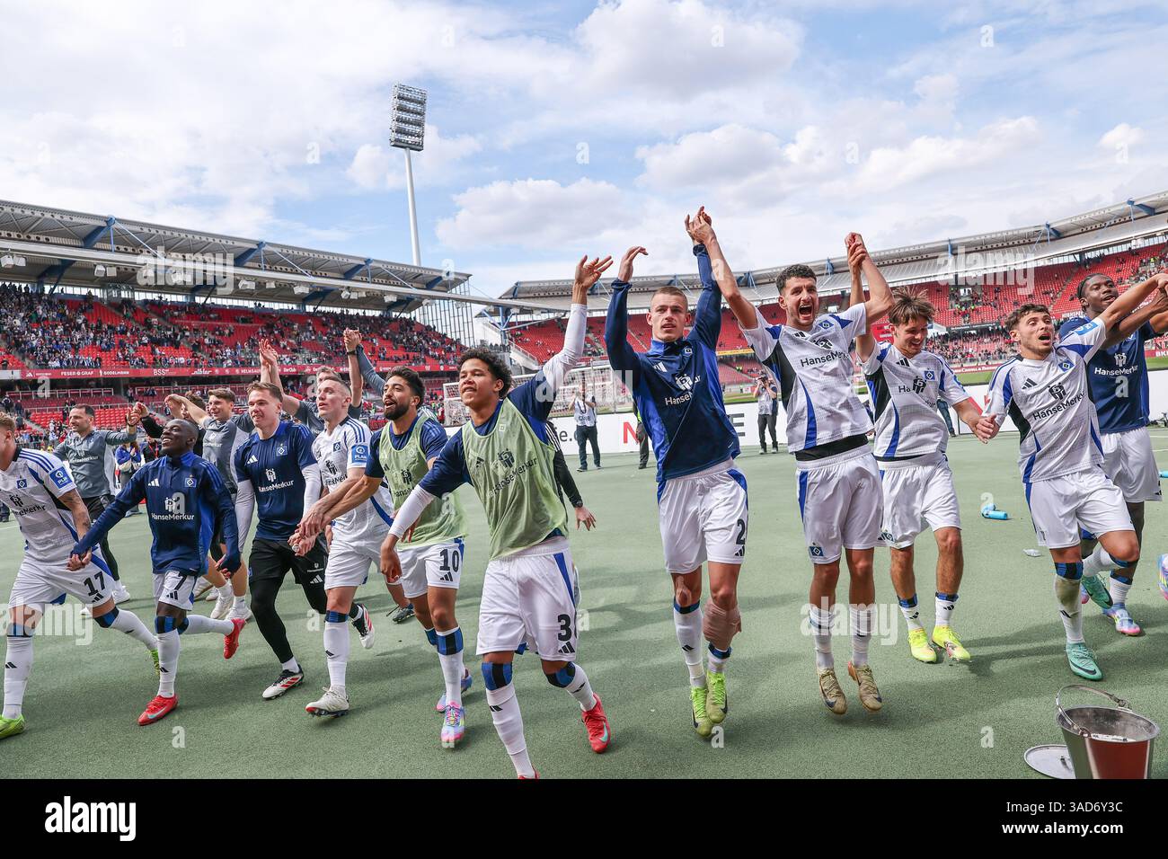 Nuremberg, Germany. 05th Apr, 2025. Soccer, Bundesliga 2, 1. FC ...