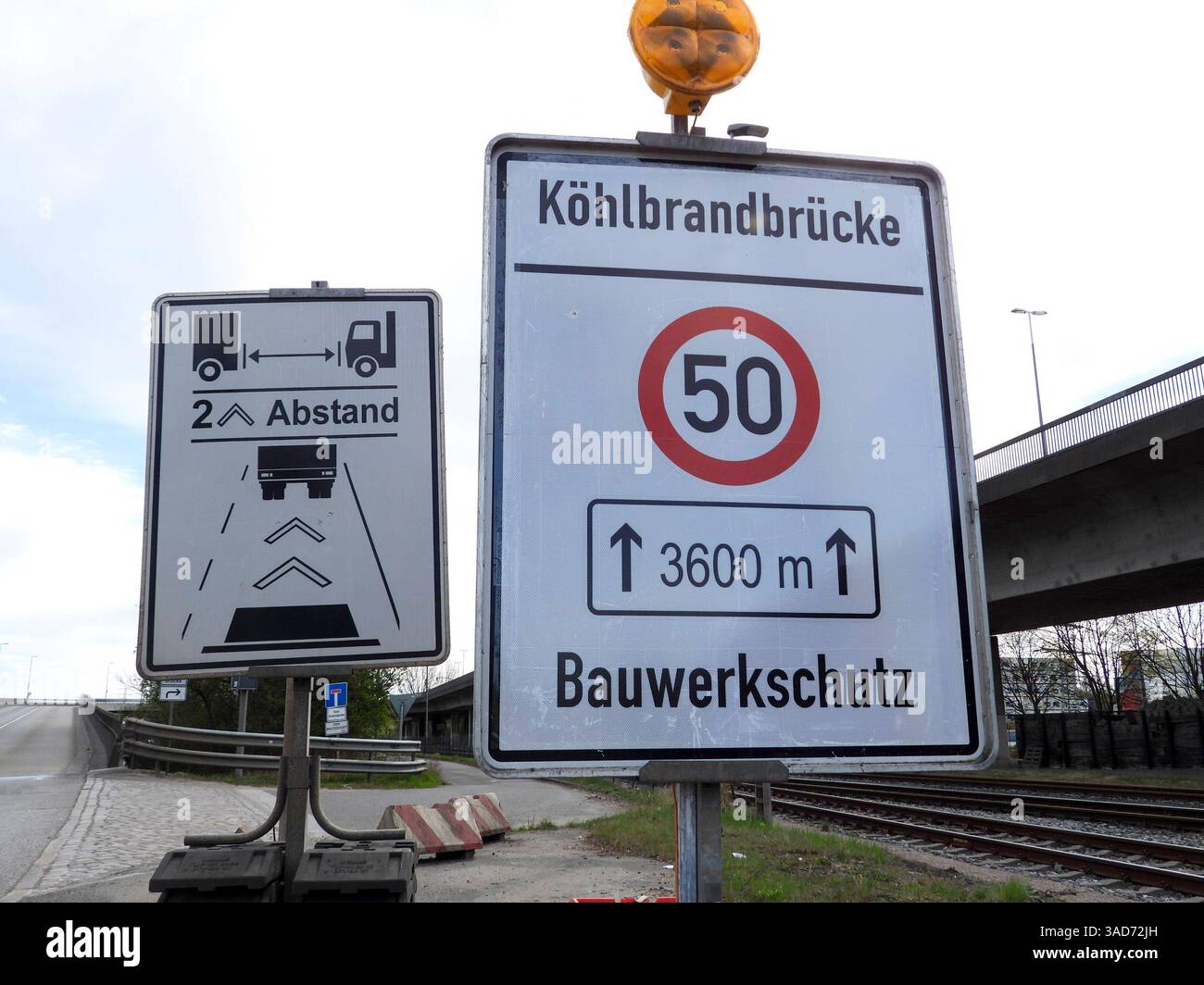 50 KM ab sofort , Geschwindigkeitsbegrenzung auf der Hamburger ...