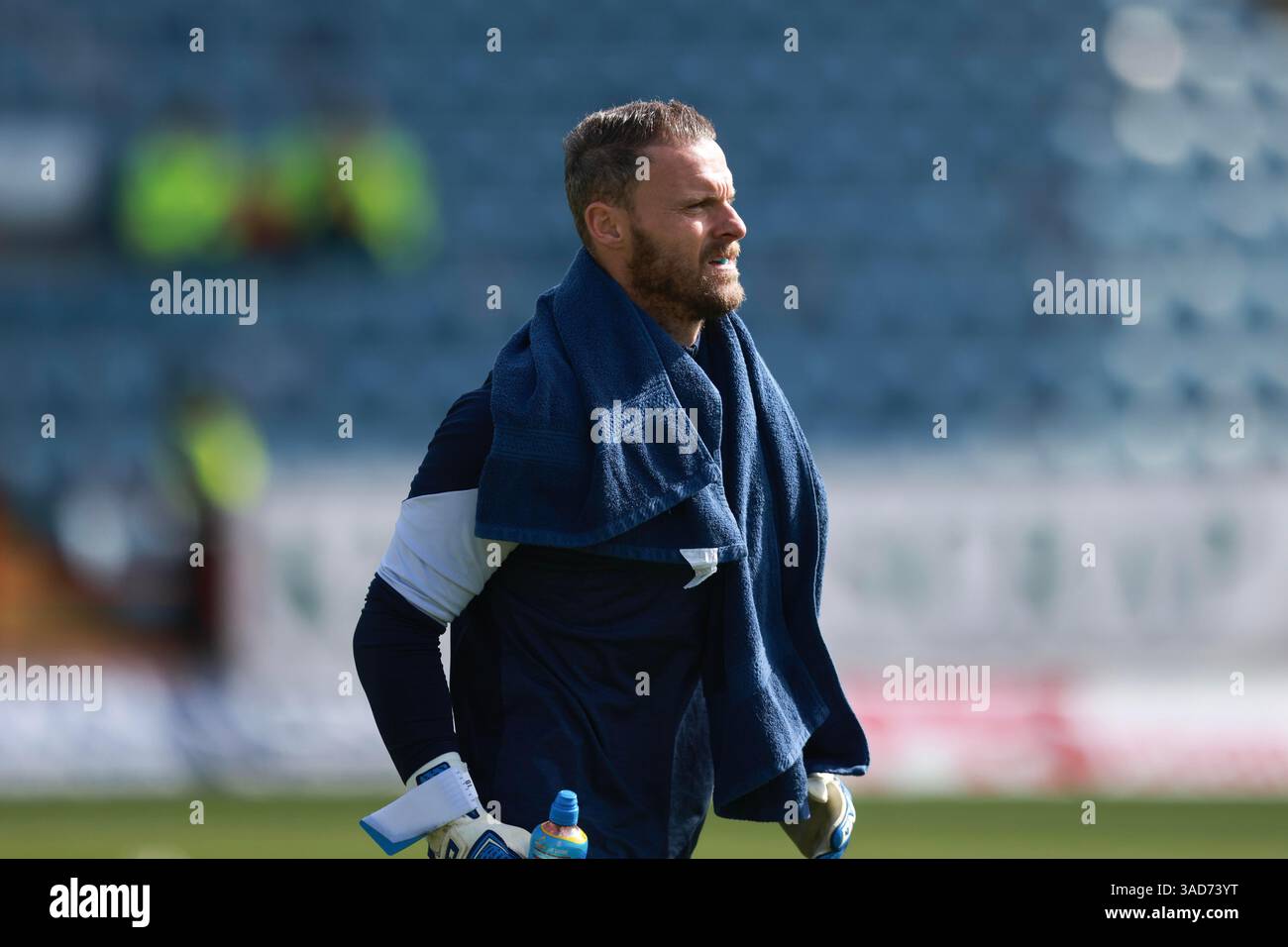 Dens Park, Dundee, UK. 5th Apr, 2025. Scottish Premiership Football ...