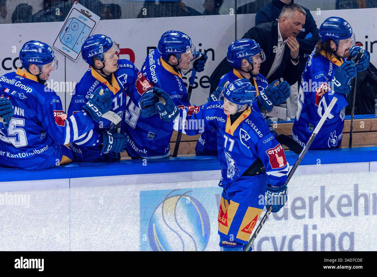 Loris Wey #77 (EV Zug) - March 14, 2025 - National League, Playoff ...