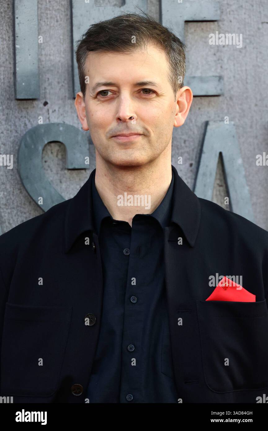 Jonathan Watton bei der Premiere der 6. Staffel der Hulu Serie 'The ...