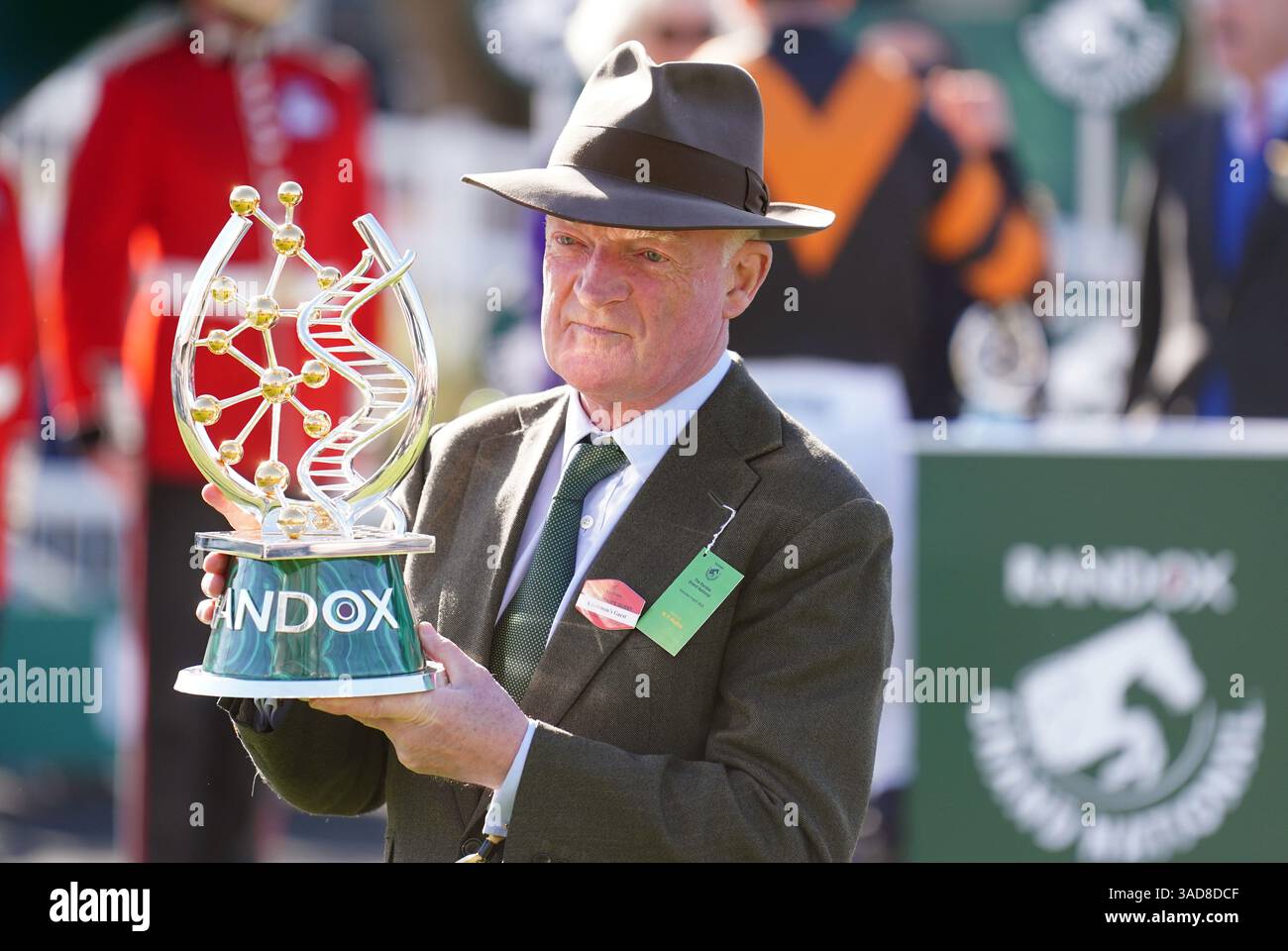 Liverpool trophy 2025 hi-res stock photography and images - Alamy