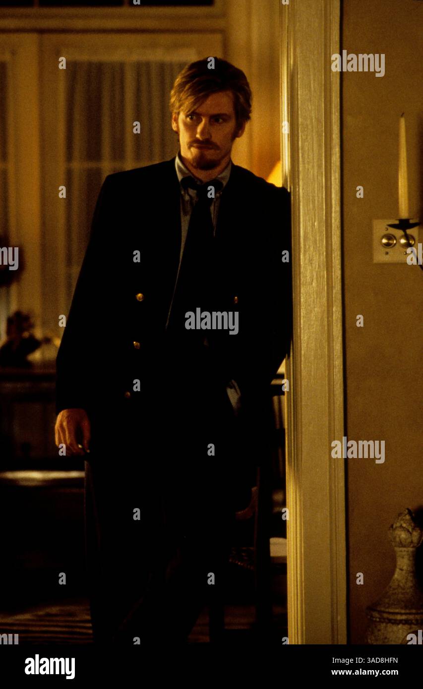 Film still / Publicity still from "The Ref" Dennis Leary 1994 Buena ...