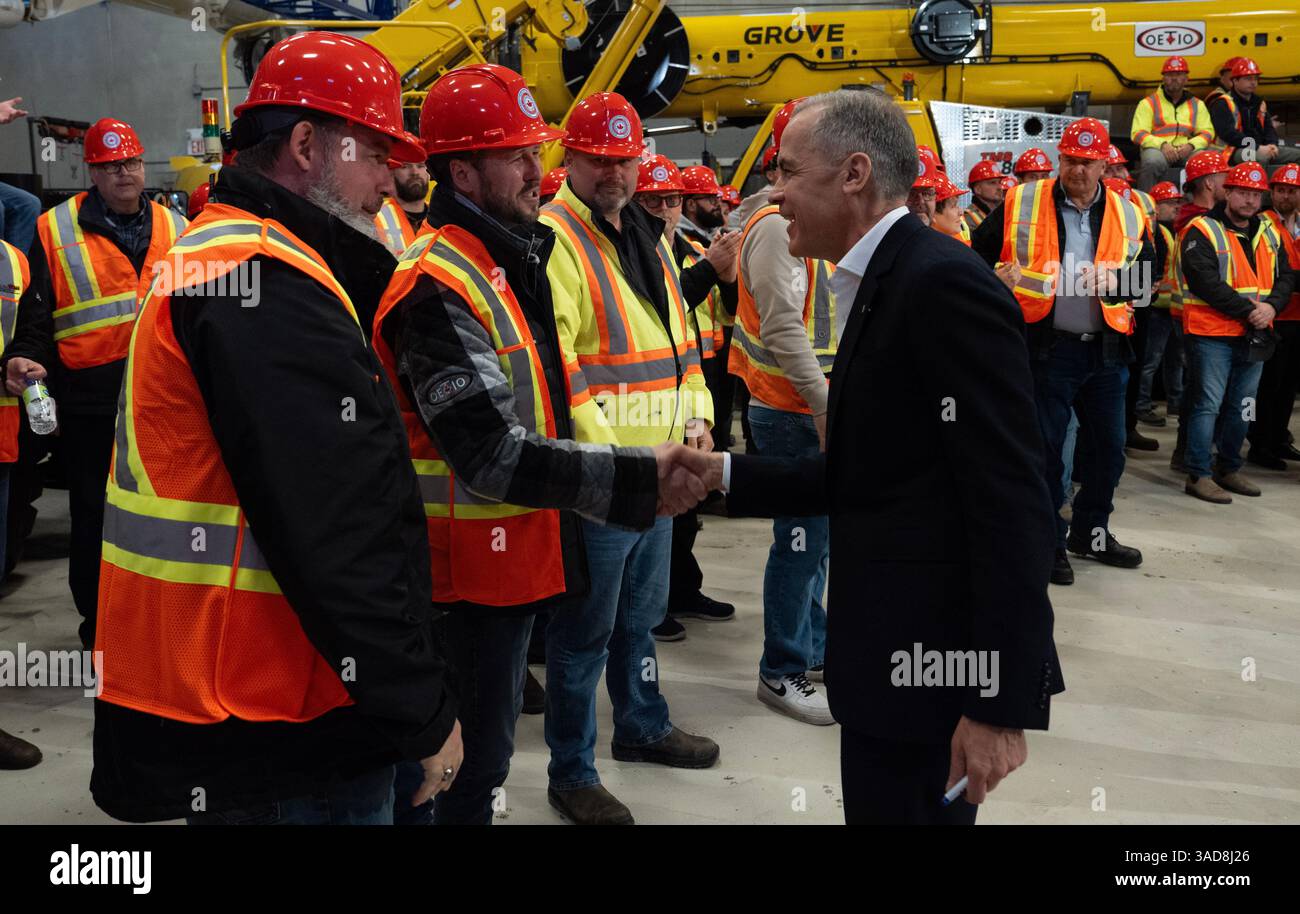 Oakville, Canada. 05th Apr, 2025. Liberal leader Mark Carney shakes ...