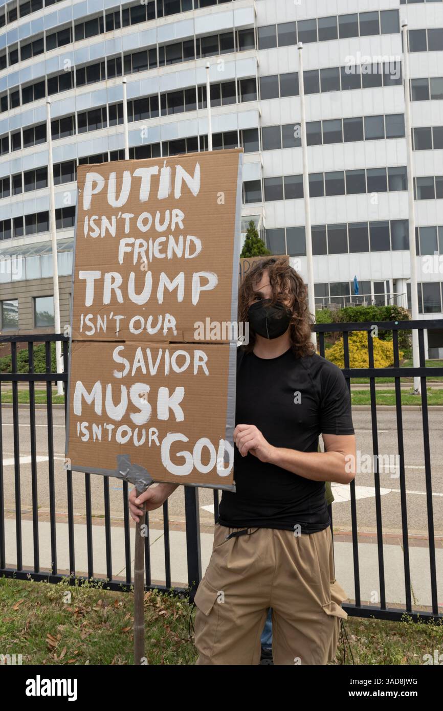 Norfolk, Virginia, USA, 5th April 2025: Demonstrators at Towne Point ...