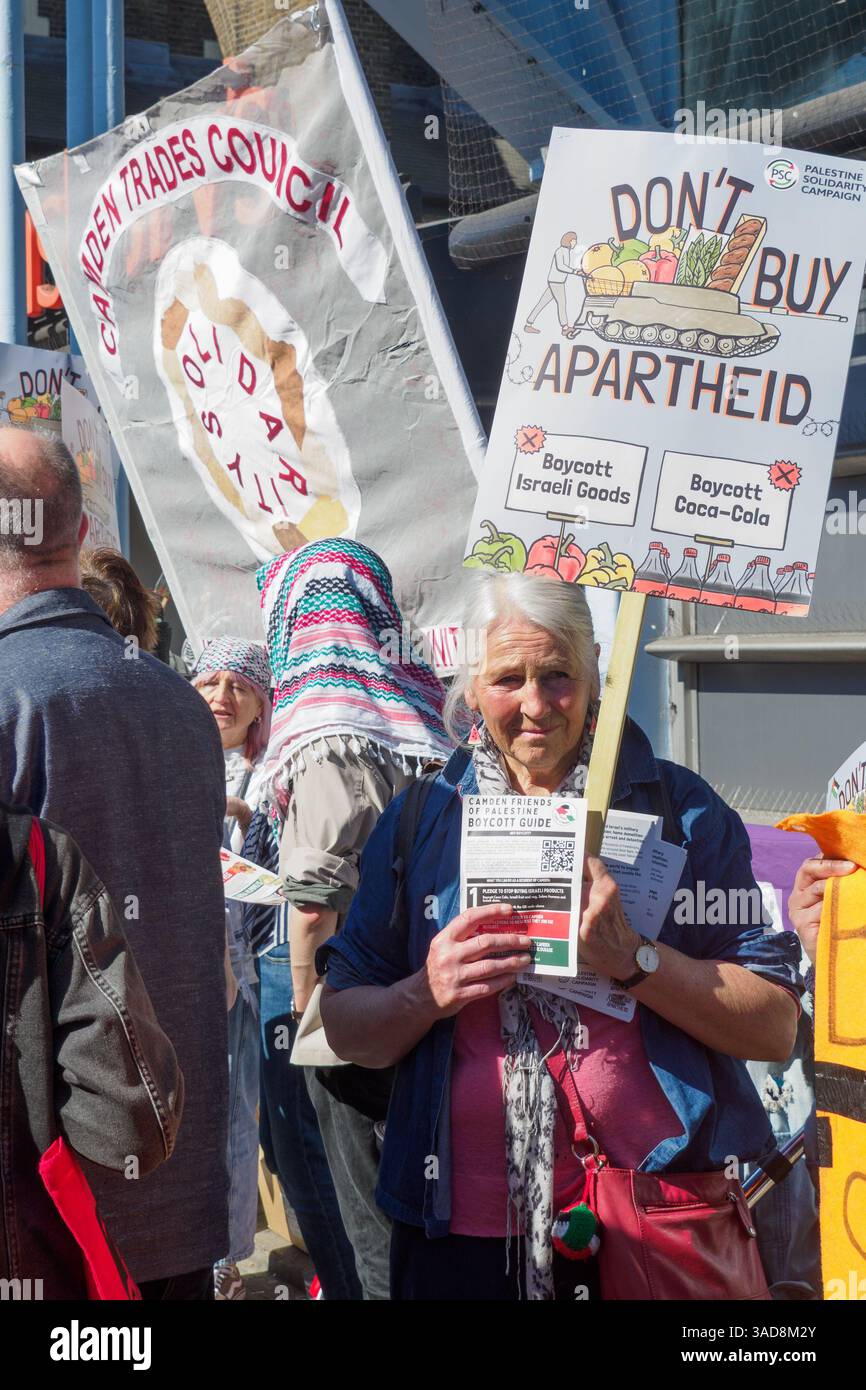 London, UK. 5 April 2025. The first UK-wide Don’t Buy Apartheid day of ...