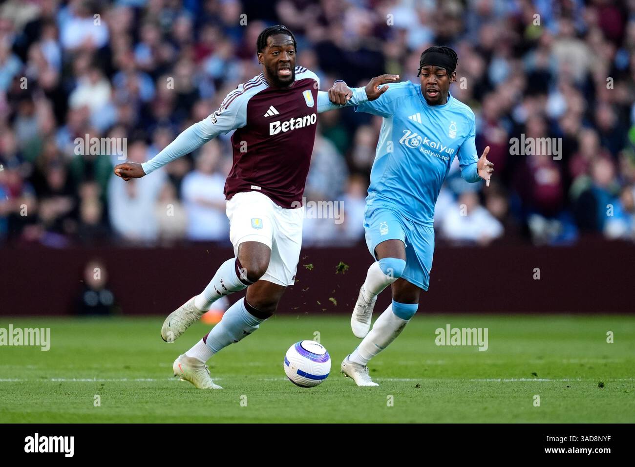 Axel disasi aston villa 2025 hi-res stock photography and images - Alamy