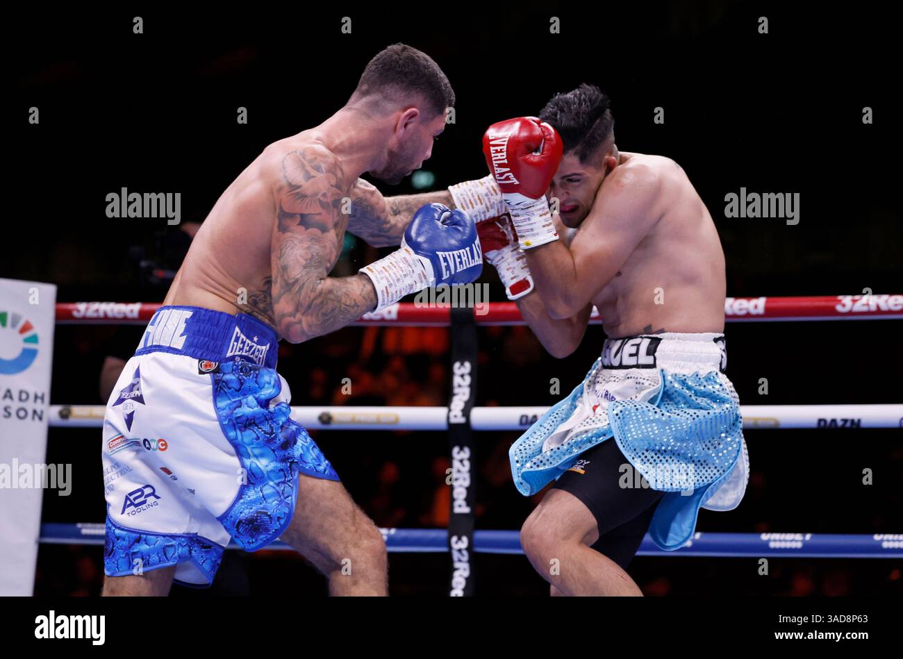 Mark Chamberlain (left) in action against Rodrigo Matias Areco (right ...