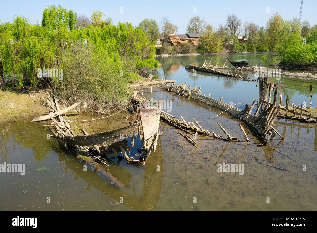 The cemetery of the Burci, typical Venetian merchant boats from the ...