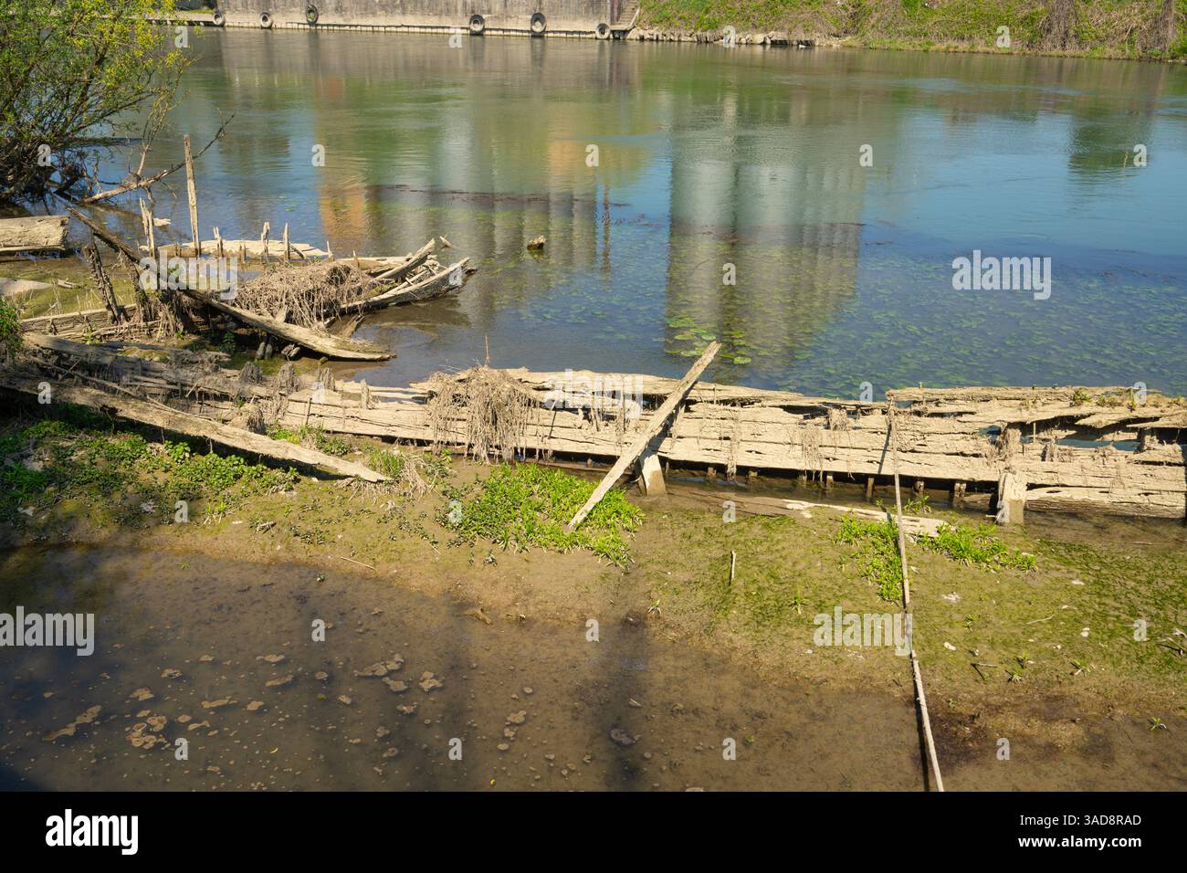 The cemetery of the Burci, typical Venetian merchant boats from the ...