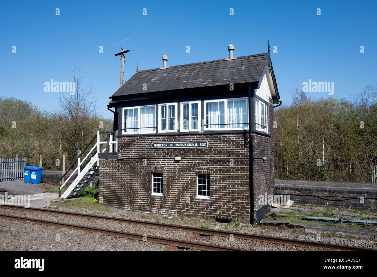 Moreton-in-Marsh signal box, Gloucestershire, England, UK Stock Photo ...