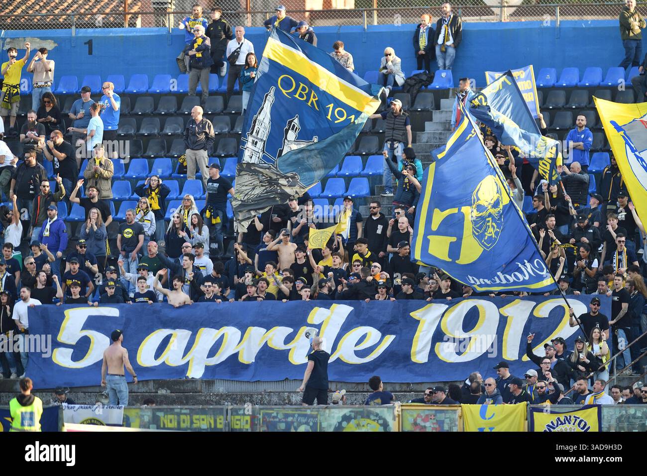 Fans of Modena during AC Pisa vs Modena FC, Italian soccer Serie B ...