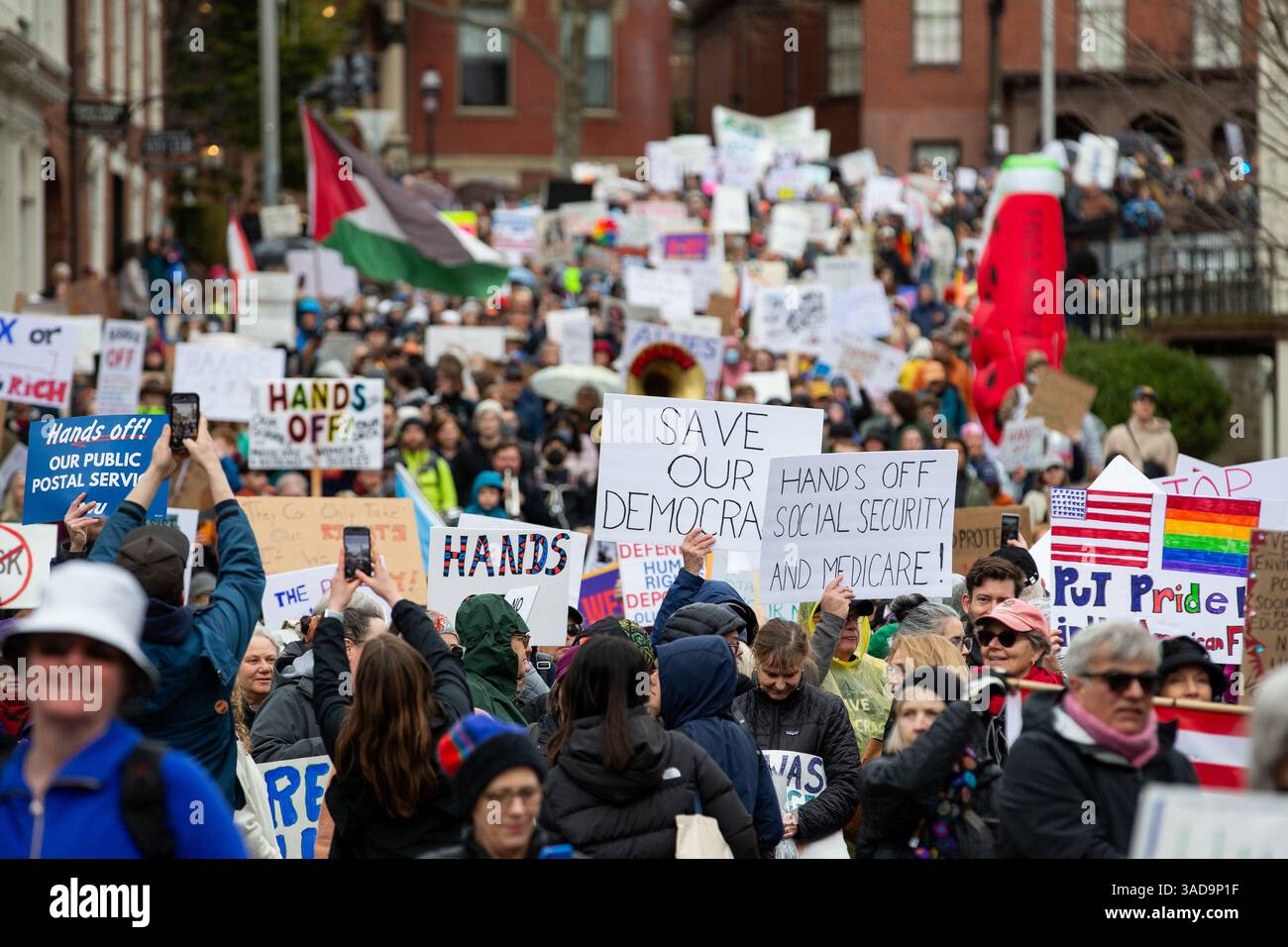 Providence, United States. 05th Apr, 2025. Thousands of demonstrators ...