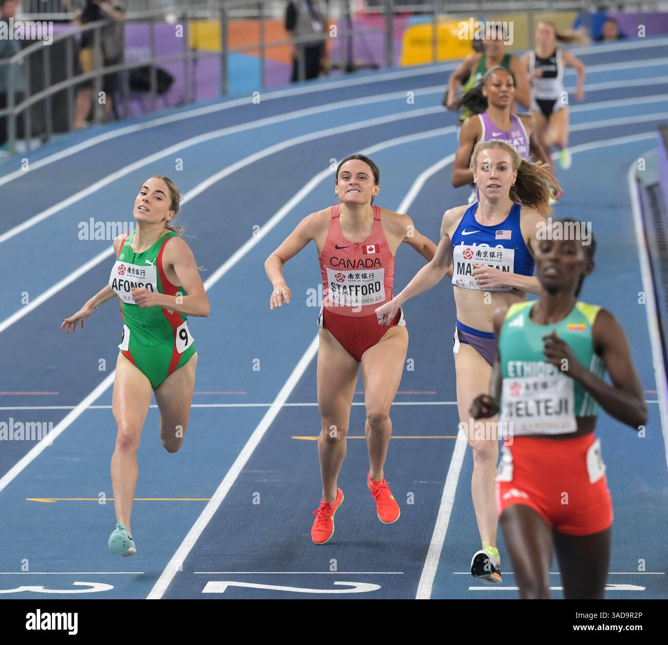 Heather Maclean of the USA, Salomé Afonso of Portugal and Lucia ...