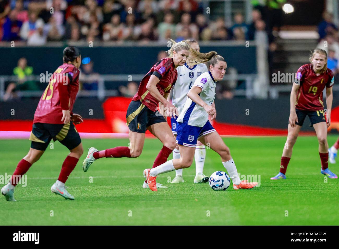 Bristol, UK. 04th Apr, 2025. Ashton Gate, England, April 04 2025: Ella ...