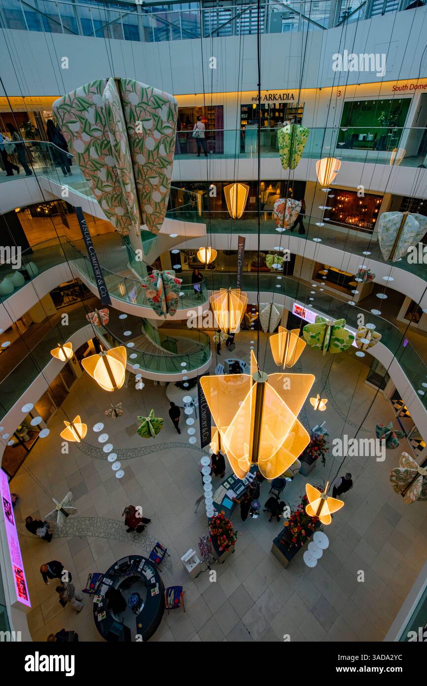 Chelsea Design Centre in London - homw to the best of the world's ...