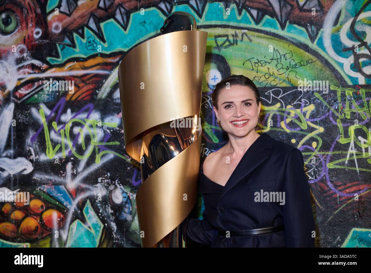 Berlin, Germany. 05th Apr, 2025. Actress Mala Emde comes to ...