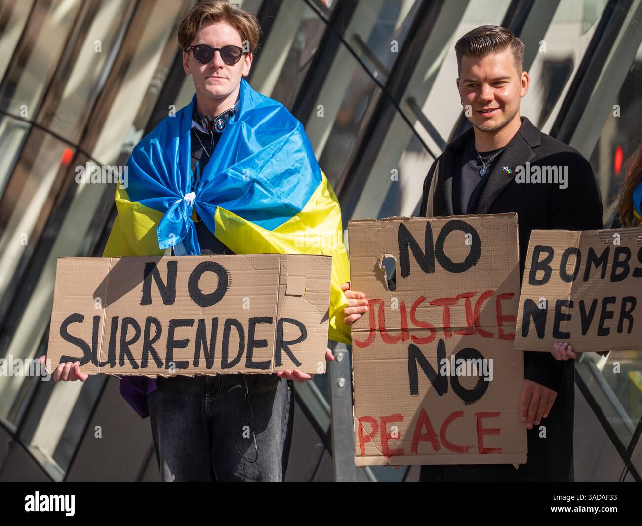 Glasgow Scotland UK. 5th April 2025. ‘Don’t Abandon Ukraine’ rally in St Enoch’s Square to ...
