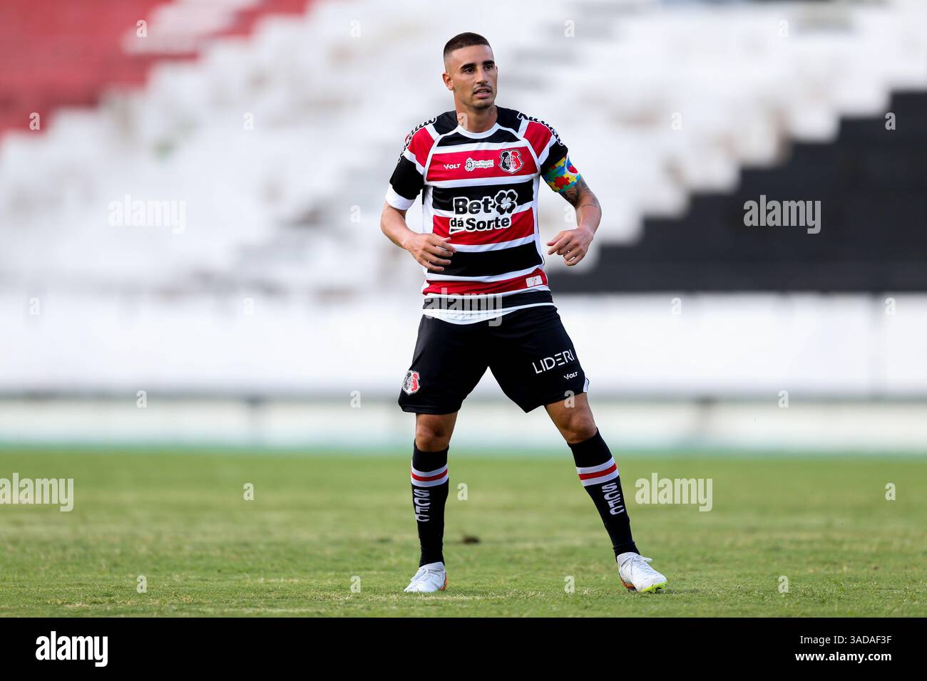 Recife, Brazil. 05th Apr, 2025. PE - RECIFE - 04/05/2025 - FRIENDLY, SANTA CRUZ x ABC - Thiago ...