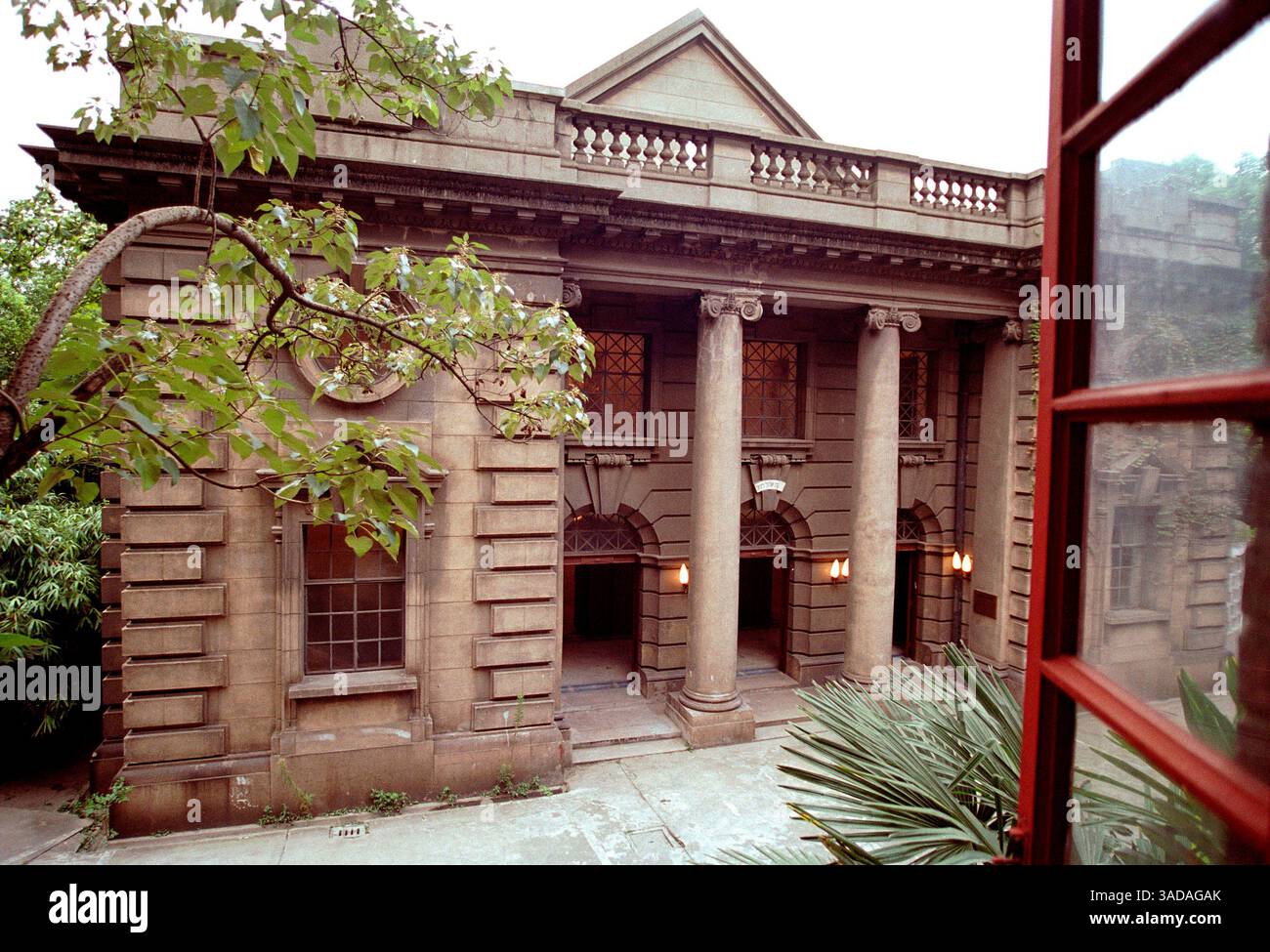 Ohel rachel synagogue, shanghai hi-res stock photography and images - Alamy