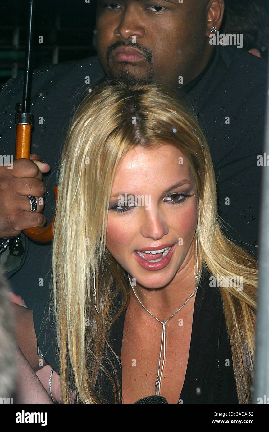 Britney spears 02 hi-res stock photography and images - Alamy