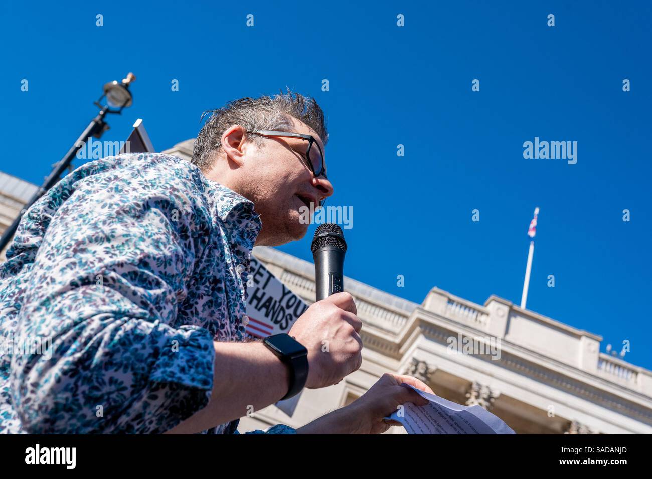 Protest against Donald Trump by Americans in the UK and their allies ...