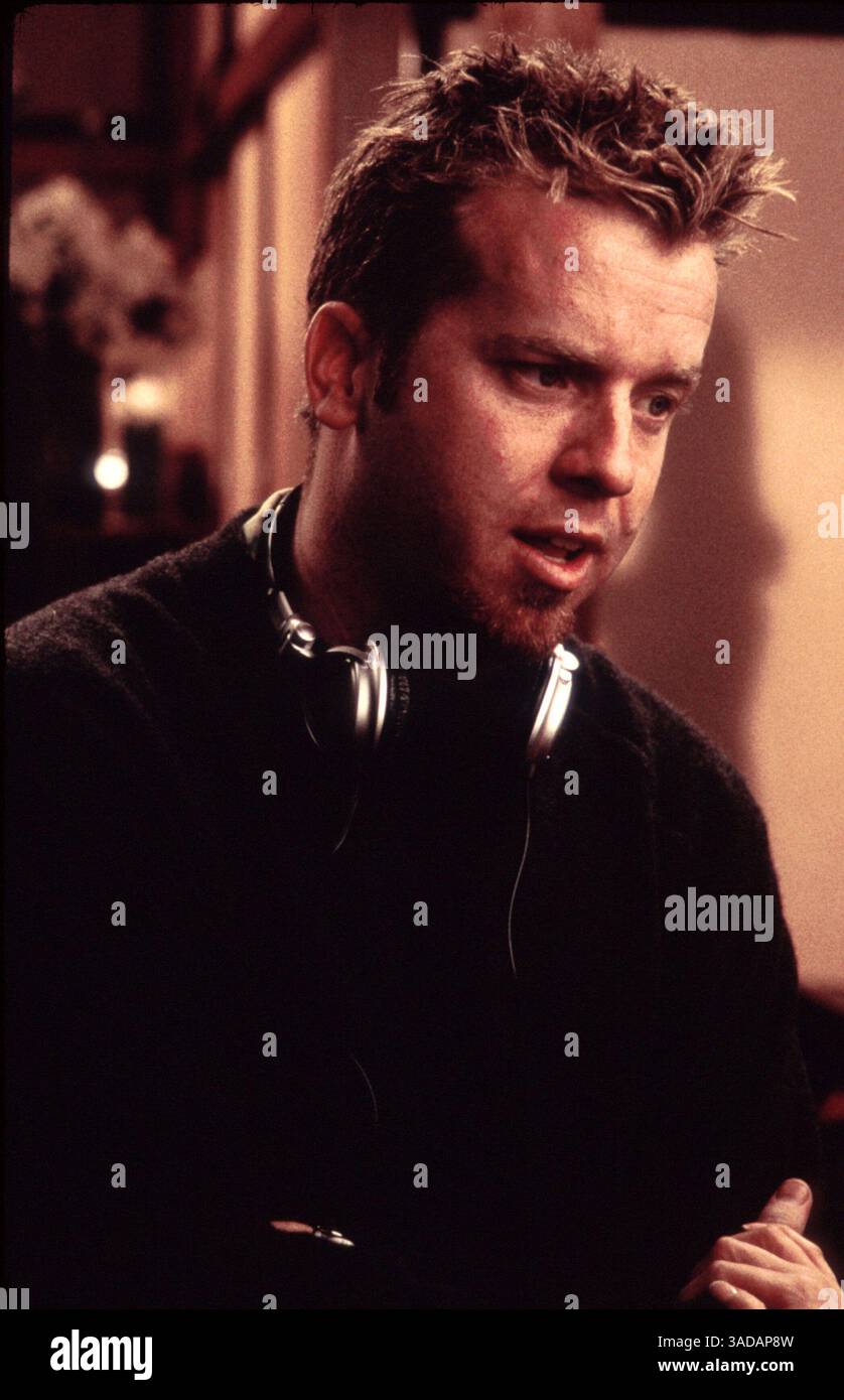 Nov 03, 2000; Los Angeles, CA, USA; Actor SAM ROCKWELL (Eric Knox) complimenting Barrymore's ...