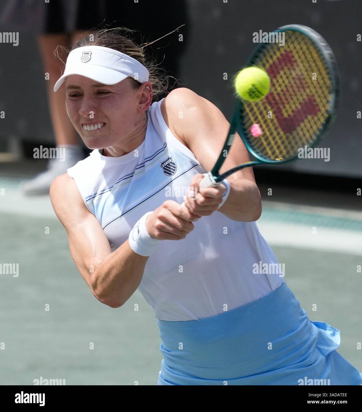 April 5, 2025: Ekaterina Alexandrova (RUS) loses to Jessica Pegula (USA ...