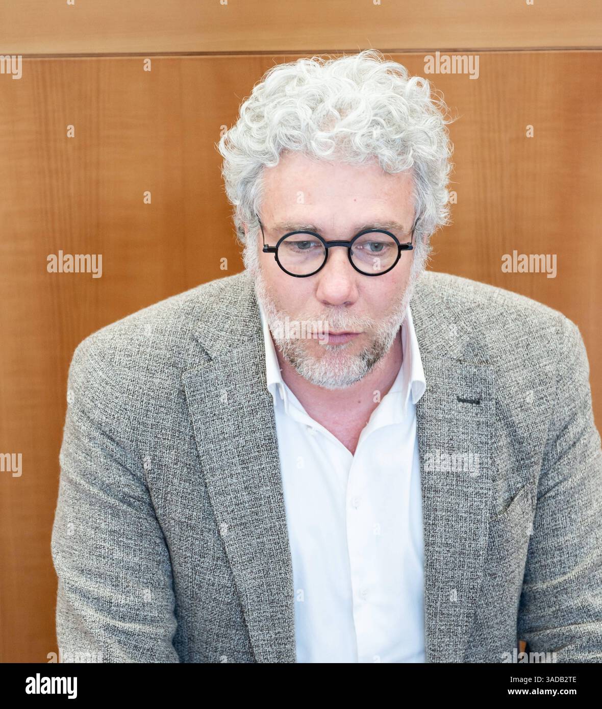 Minister Alain Maron Ecolo at the the plenary sitting of the Brussels ...