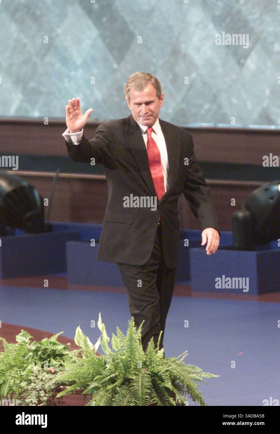 Bush 2000 speech hi-res stock photography and images - Alamy