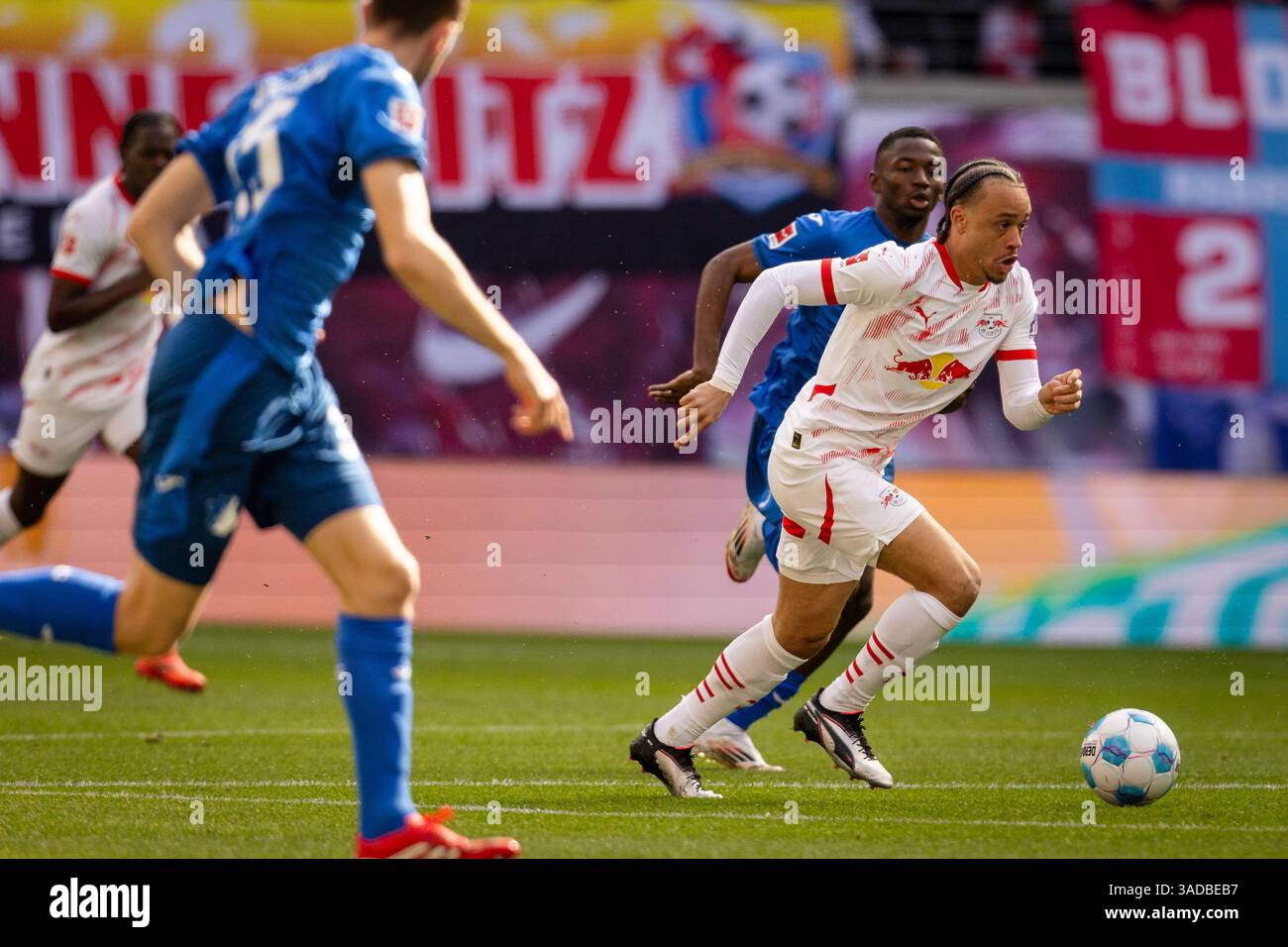 Leipzig, Germany. 05th Apr, 2025. Xavi Simons (10) of RB Leipzig seen ...