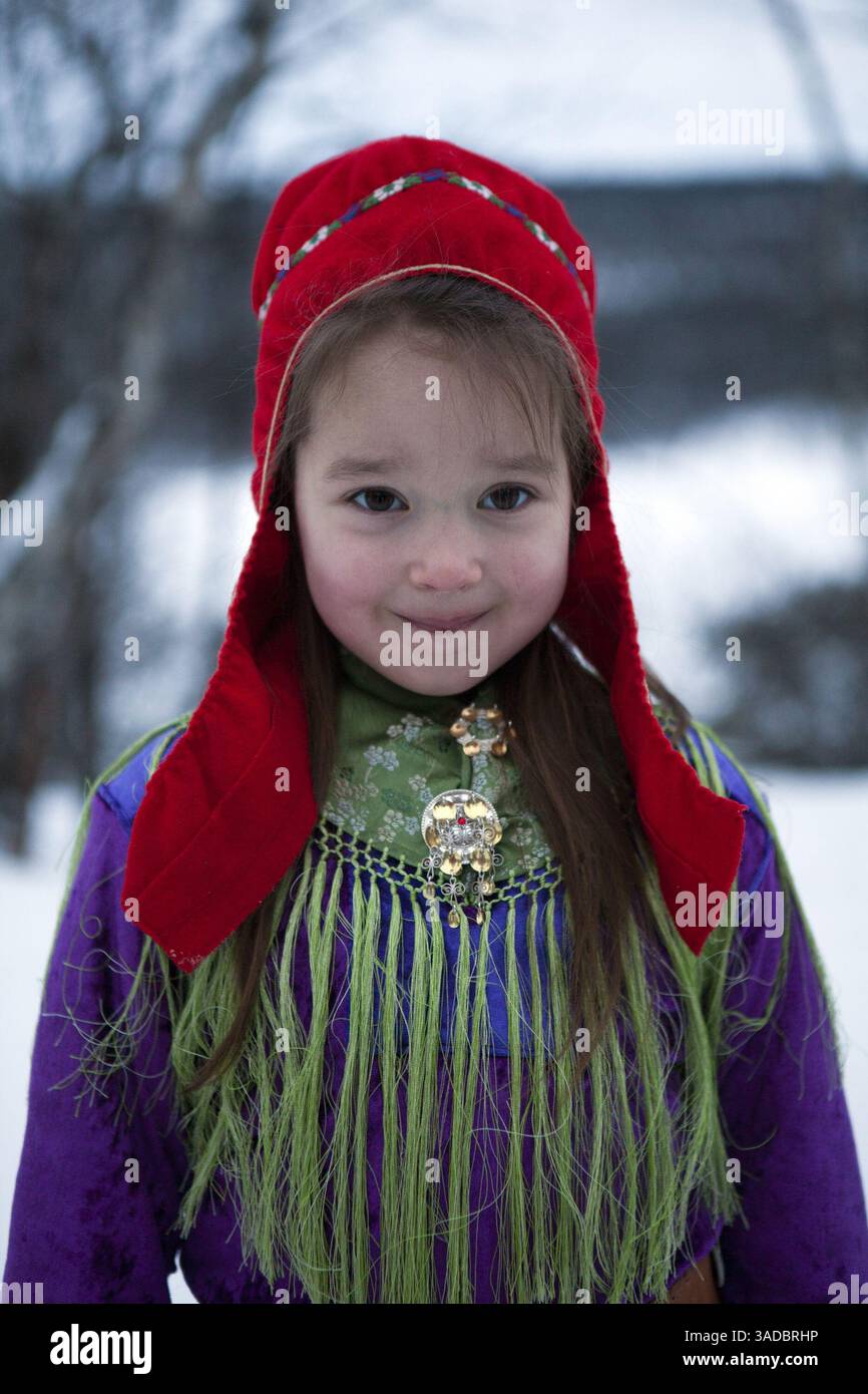 Sami tradicional hi-res stock photography and images - Alamy