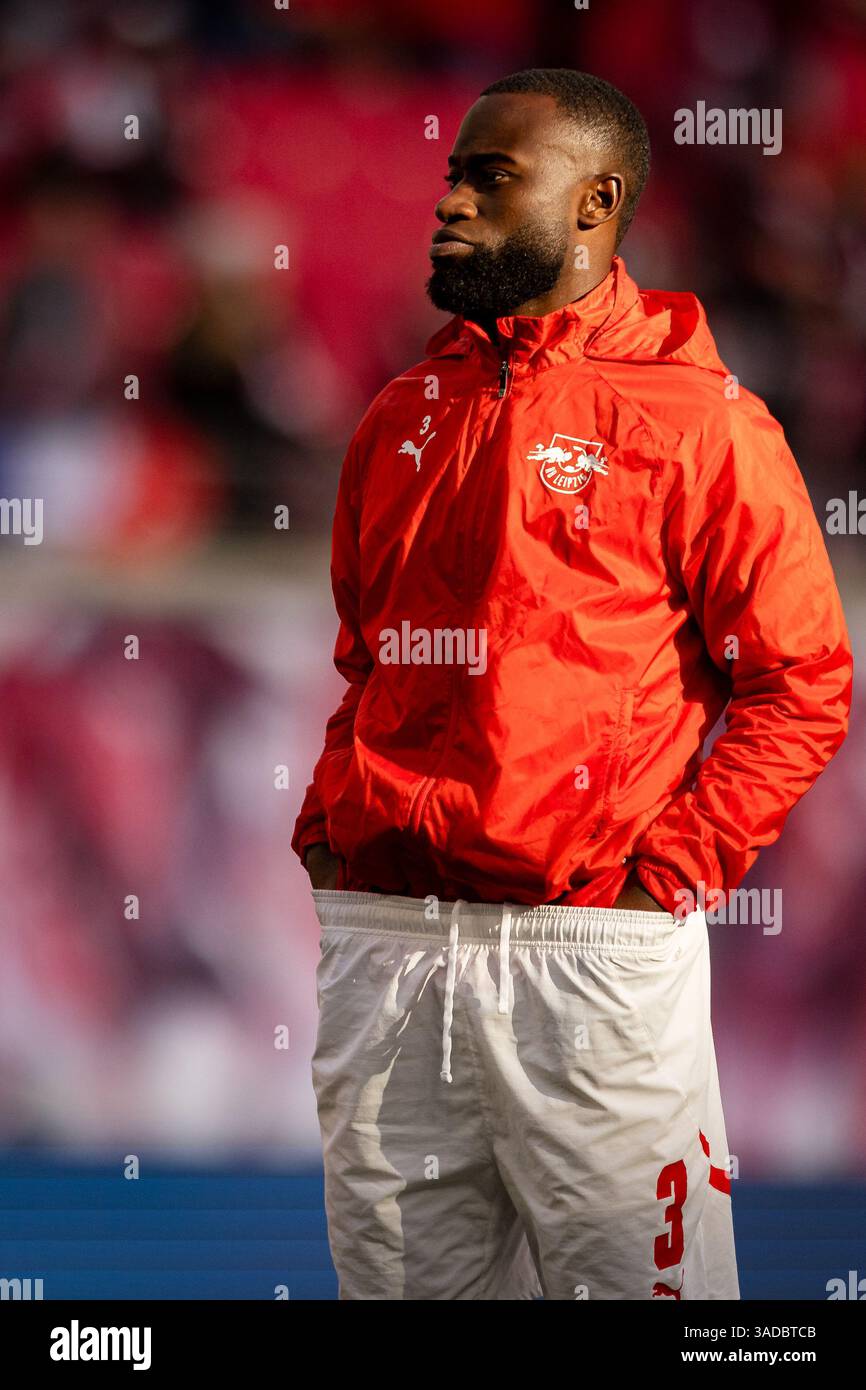 Leipzig, Germany. 05th Apr, 2025. Lutsharel Geertruida of RB Leipzig ...