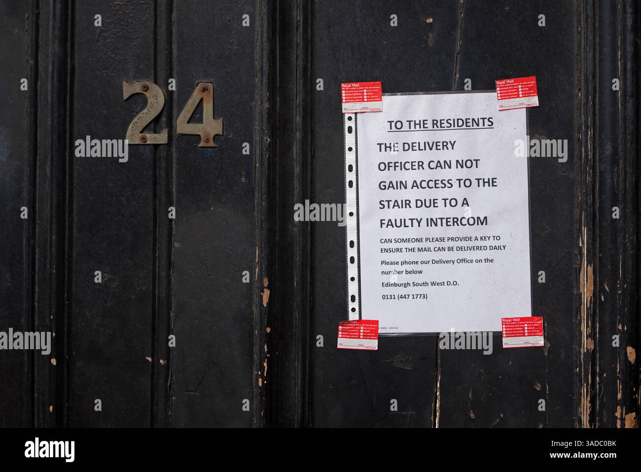 Postman cant get entry hi-res stock photography and images - Alamy