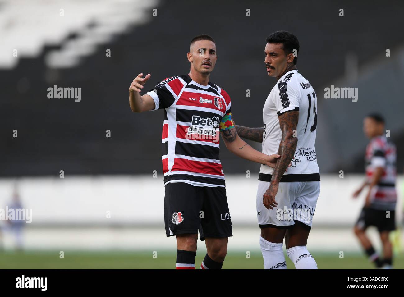 Recife, Brazil. 05th Apr, 2025. PE - RECIFE - 04/05/2025 - FRIENDLY, SANTA CRUZ x ABC - Thiago ...