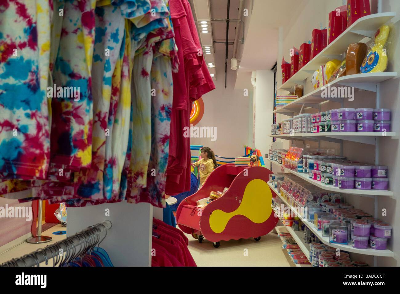 Sloomoo Institute is a slime museum experience in New York City, USA ...