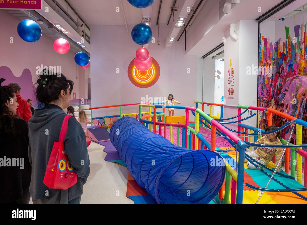 Sloomoo Institute is a slime museum experience in New York City, USA ...