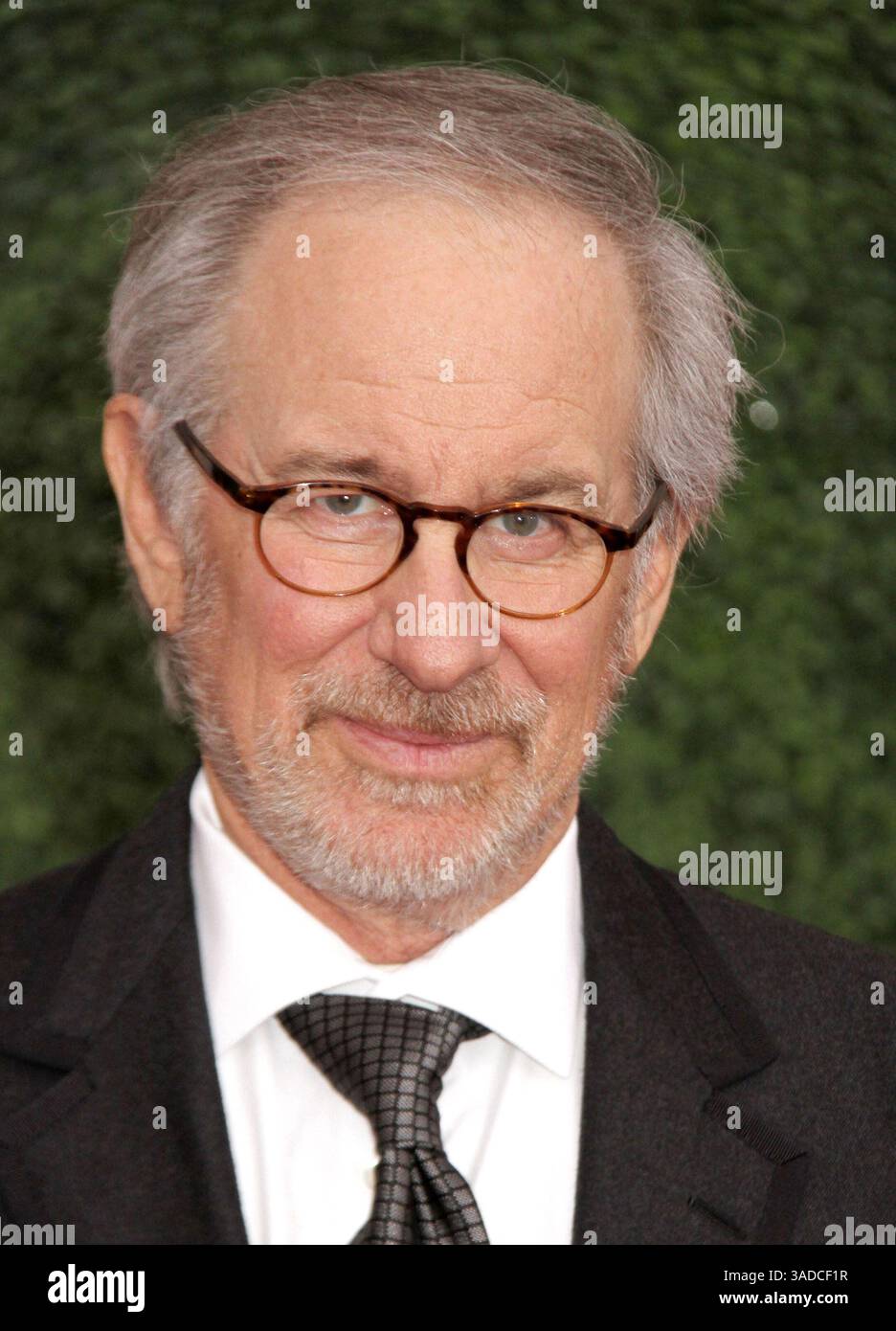 Dec. 4, 2011 - New York, New York, U.S. - Actor STEVEN SPIELBERG ...