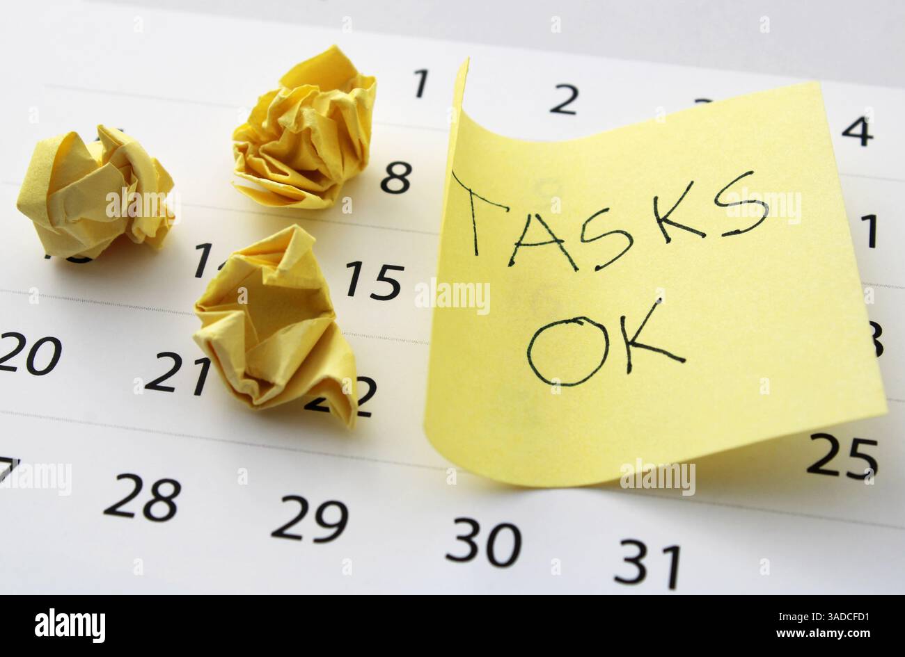 Calendar and Sticky note with Tasks OK, three failed attempts until the ...