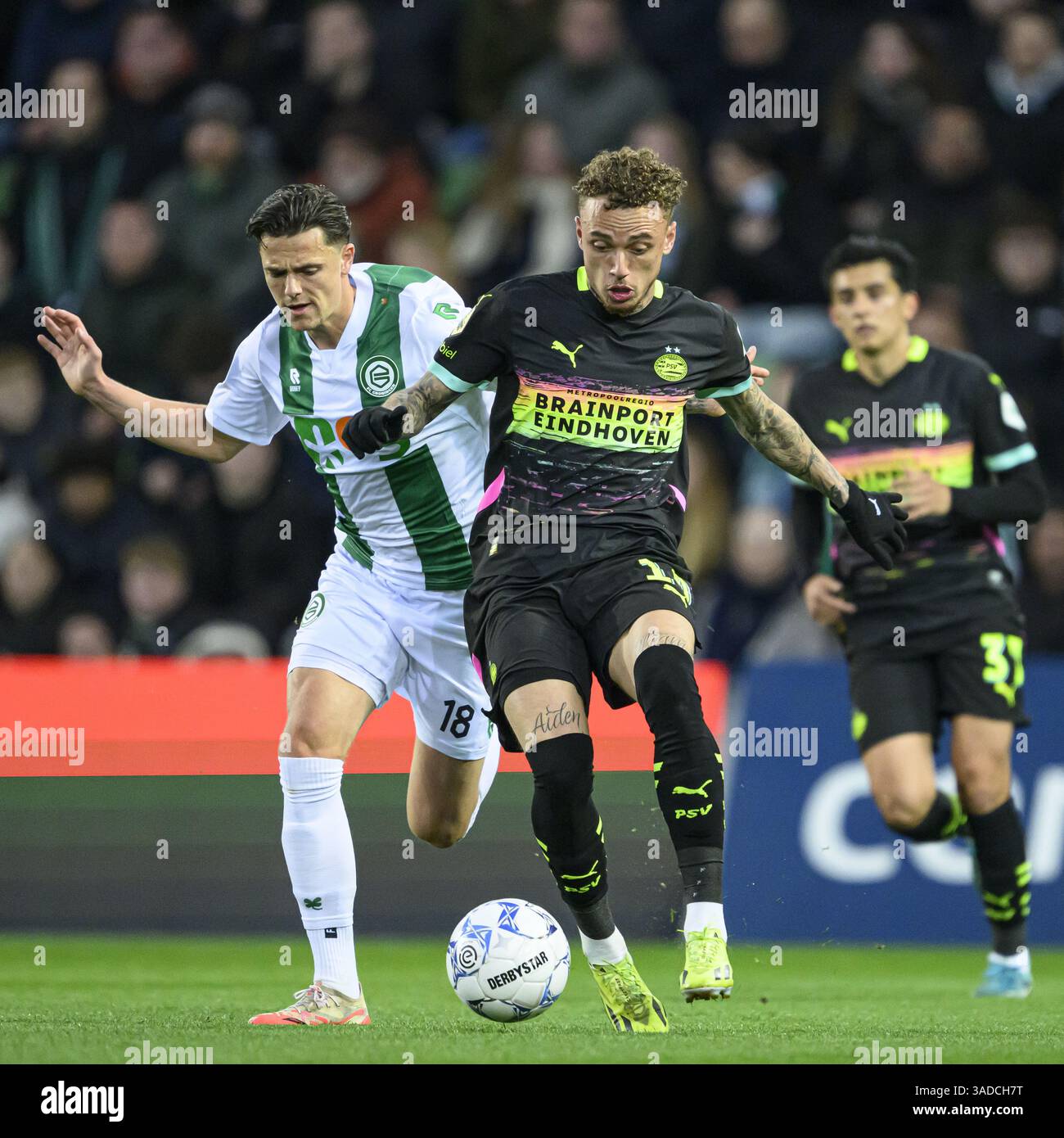 GRONINGEN - (l-r) Tika de Jonge of FC Groningen, Noa Lang of PSV ...