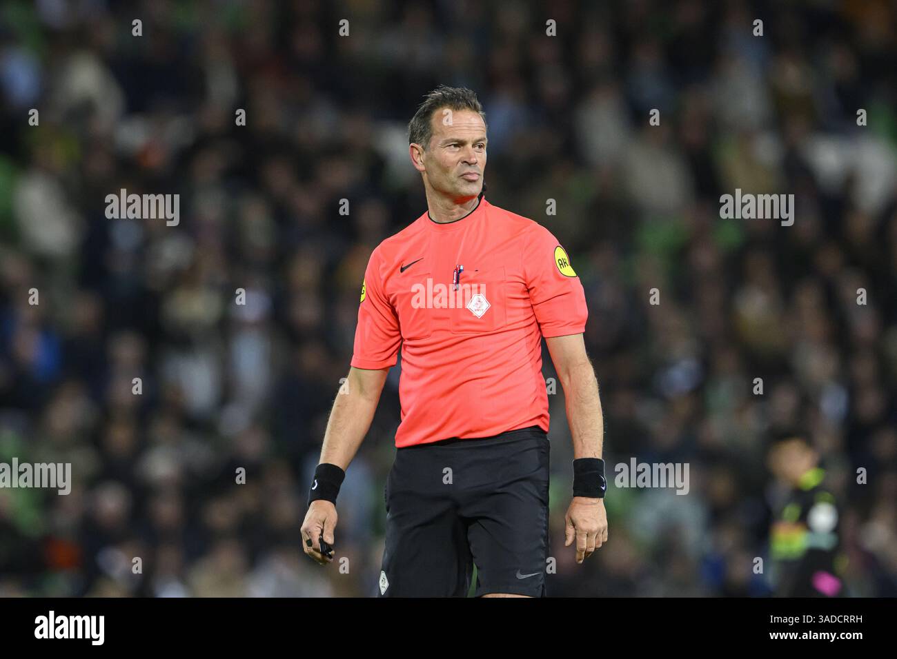GRONINGEN - Referee Bas Nijhuis during the Dutch Eredivisie match ...