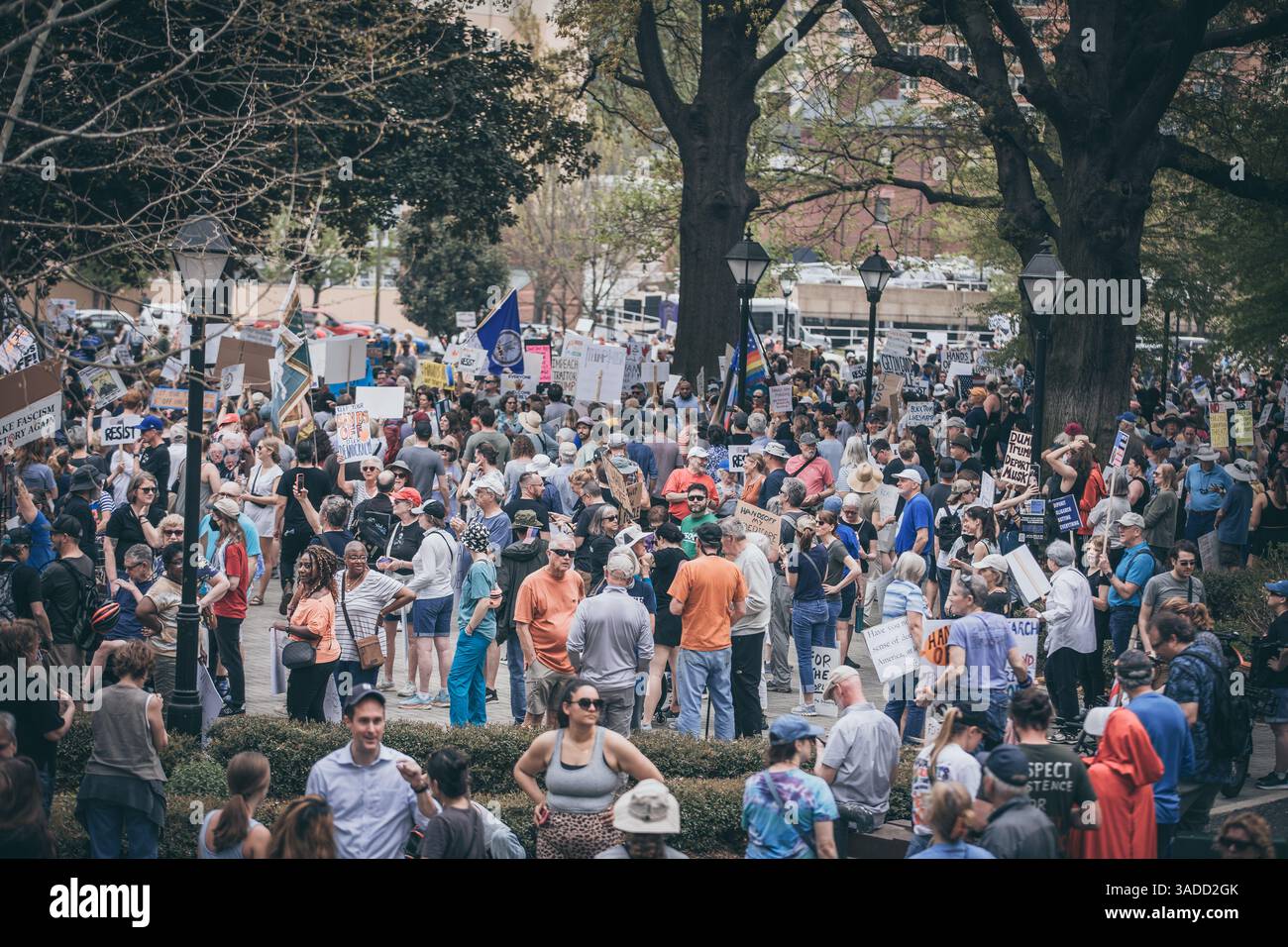 Richmond VA, USA, 5th Apr 2025, Anti Trump Administration protesters ...