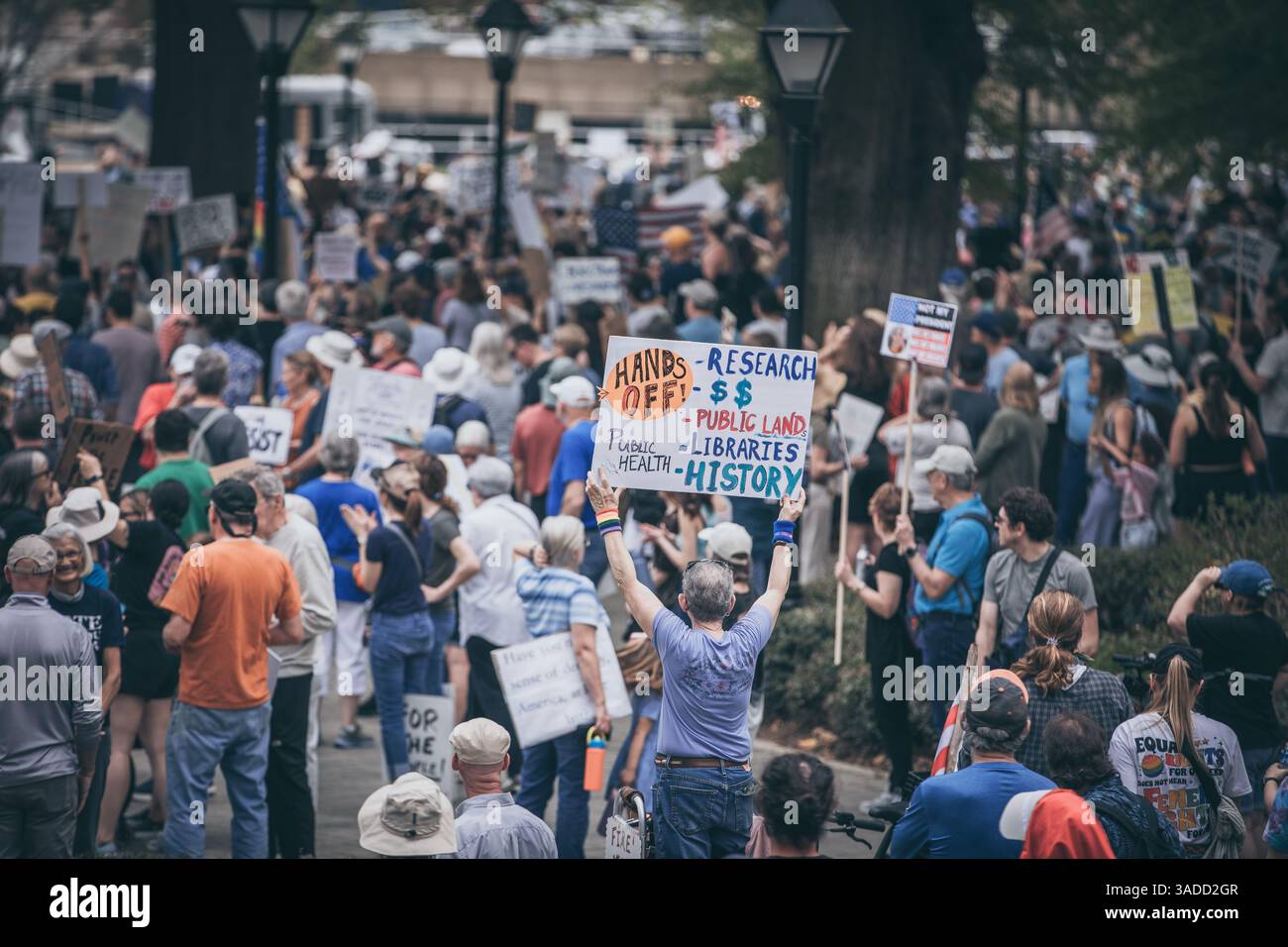 Richmond VA, USA, 5th Apr 2025, Anti Trump Administration protesters ...