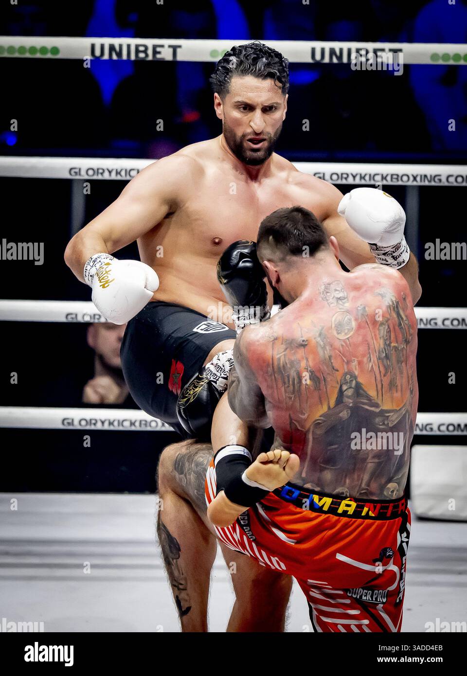 ROTTERDAM - Jamal Ben Saddik in action against Cristian Ristea during Glory 99 in Ahoy. ANP ...